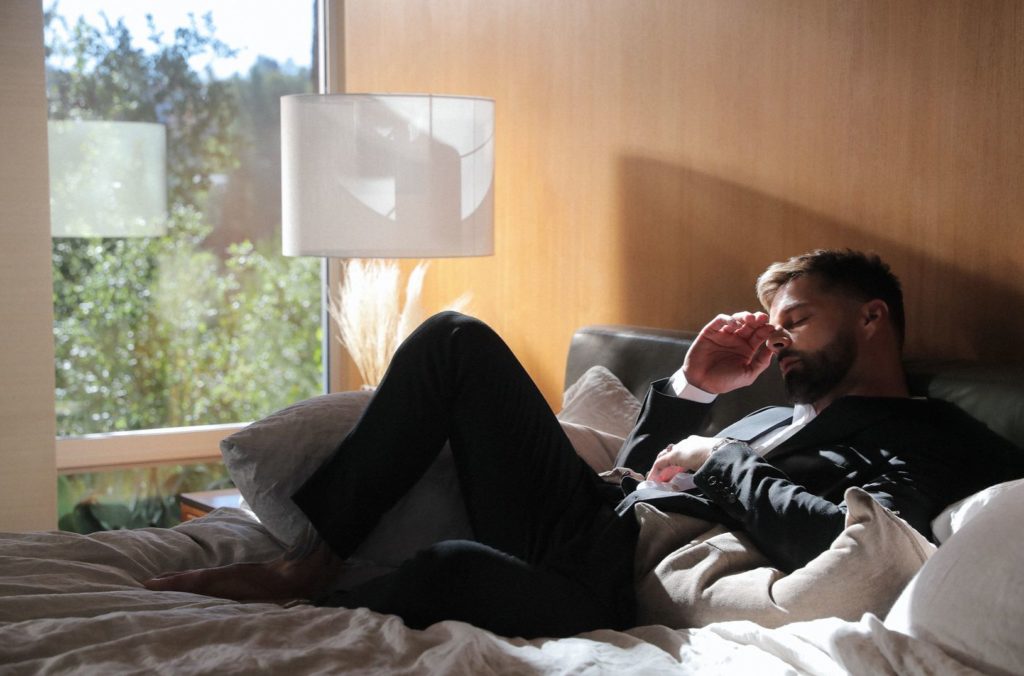 Ricky Martin promueve “Otra Noche en L.A.”, destacando que “despierta ...